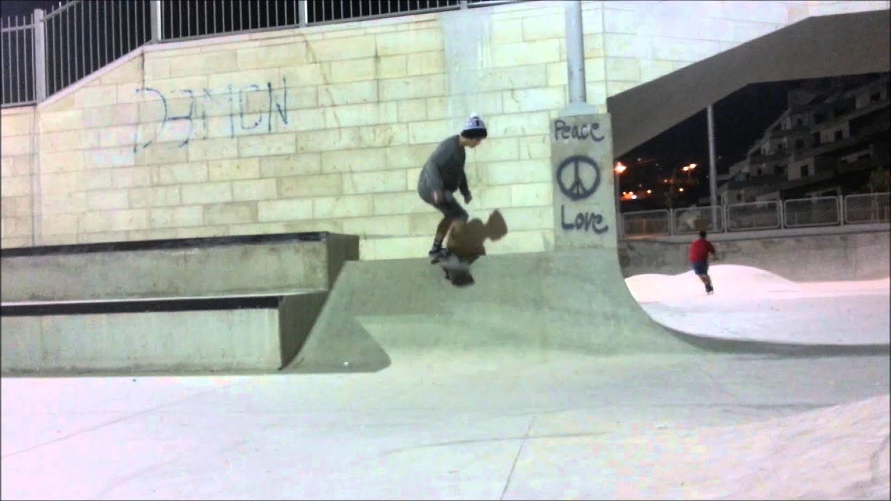 SKATANIST - Doron Arad - YouTube