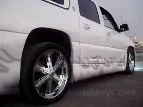 White GMC Suburban PIMPED (police) - YouTube