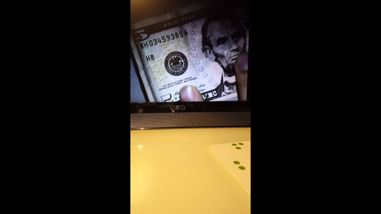 Dollar bill microprinting - YouTube