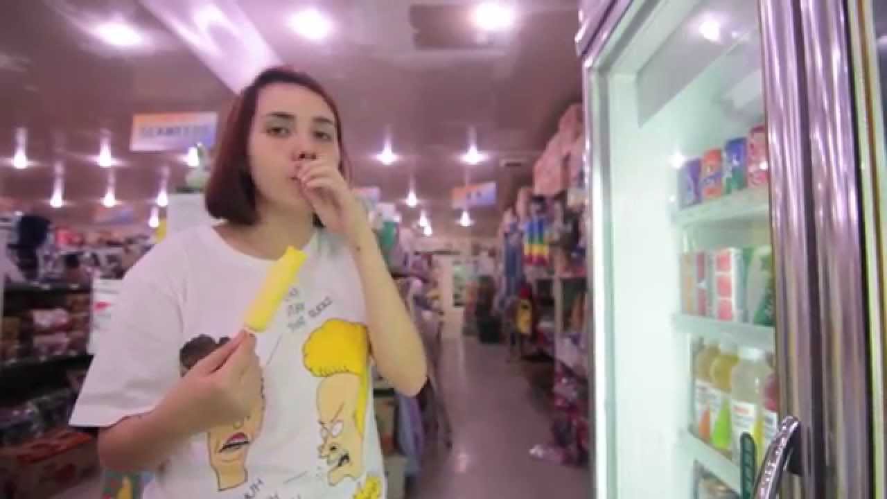Scout Munchies with Coco Quizon: Koreaaaaaaa no! - YouTube