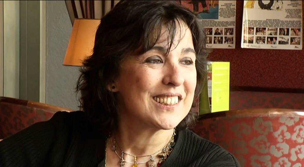Isabelle Alonso - Roman à l'eau de bleu - YouTube