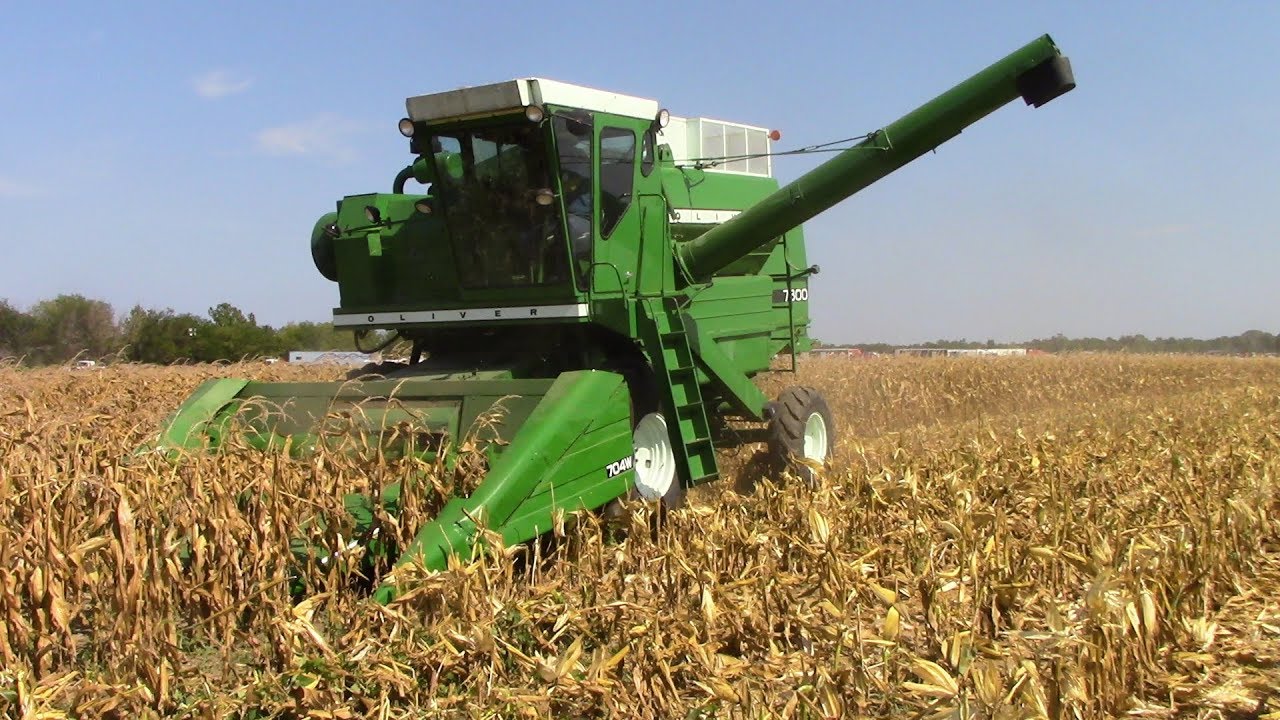 Rare Oliver 7800 Combine: Jake Ziegler Interview - YouTube