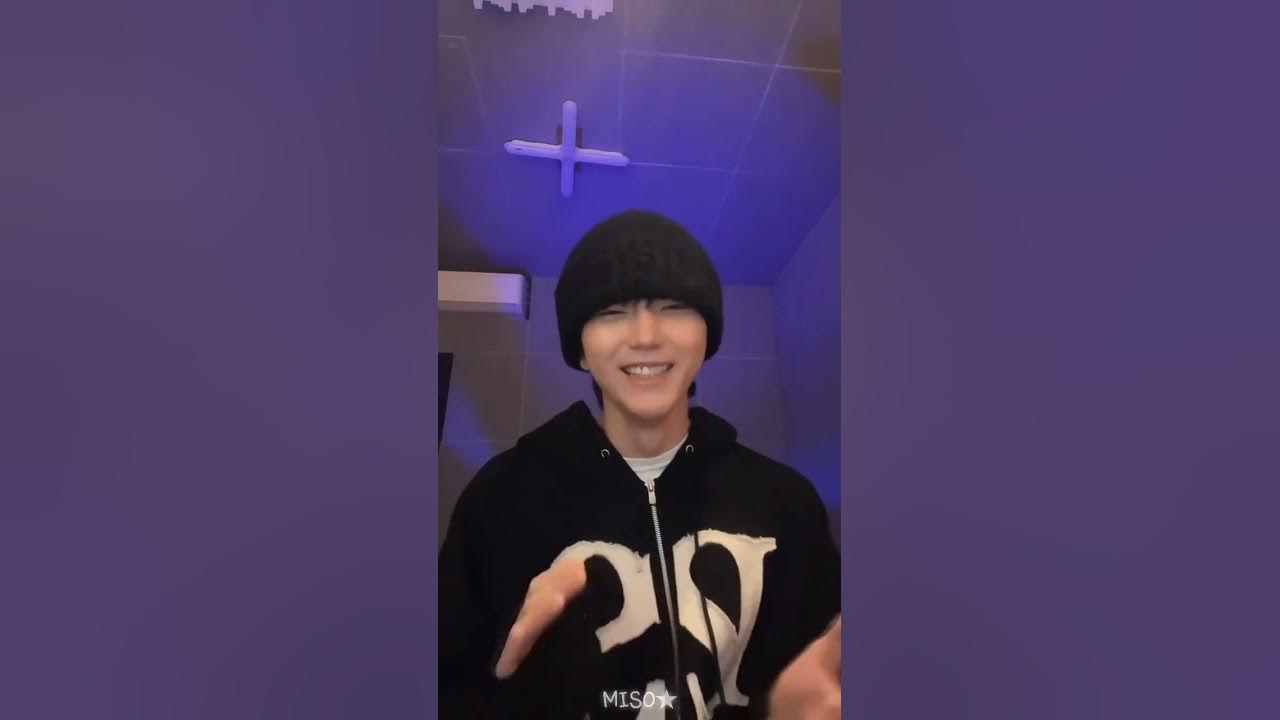 250110 AIDEN 박시현 🇰🇷 (@aidenpark96) TikTok 라이브 (1시58분 정도부터 12분 정도 없음) - YouTube