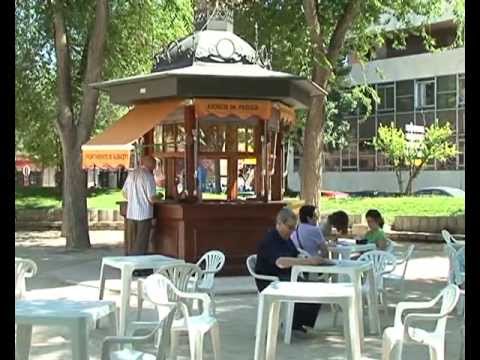 Los kioskos de prensa ya están abiertos en los parques - YouTube