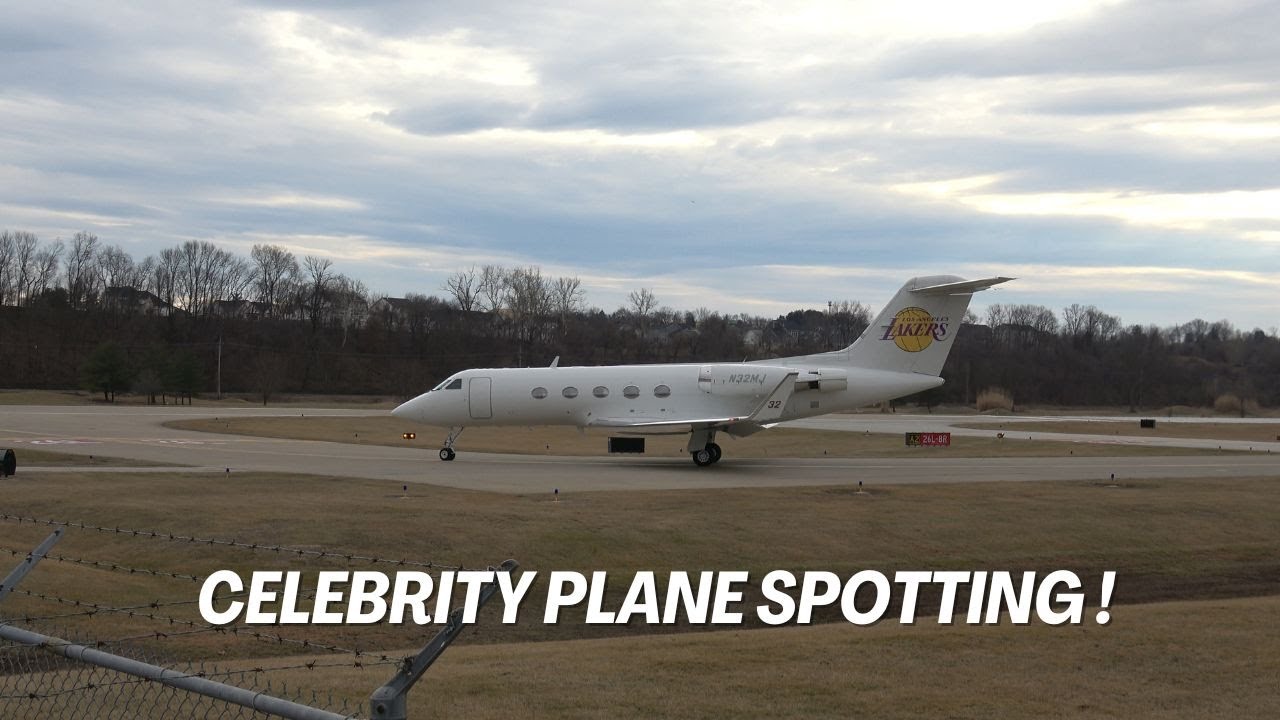 (4K)Magic Johnson's private jet taking off on 26L KSUS - YouTube