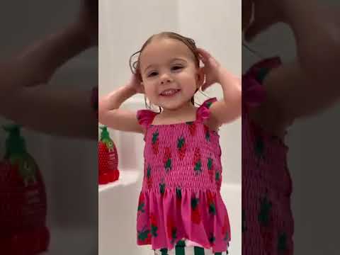 Little girl’s bath routine ✨#kidsvideo