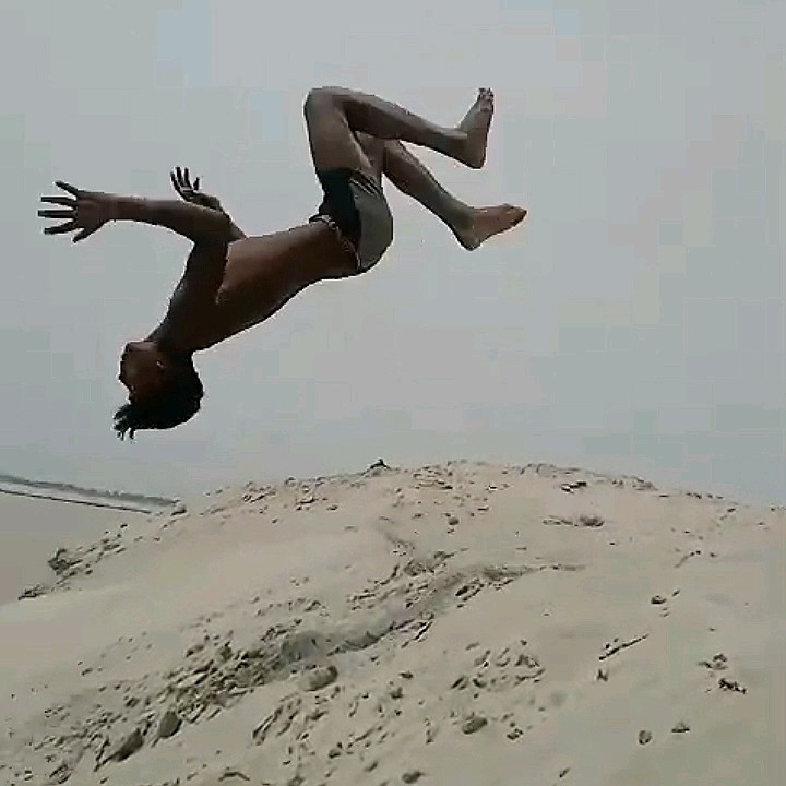 back flip | बैक फ्लिप |🥰🥰 #flip #fliper #stunt #viral #backflip - YouTube