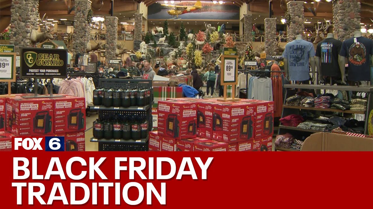 Black Friday shopping tradition continues | FOX6 News Milwaukee - YouTube