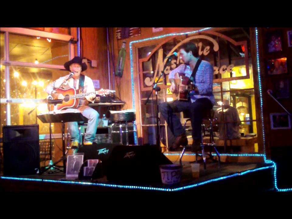 Larry Hamilton at The Nashville Palace in Nashville, TN - YouTube