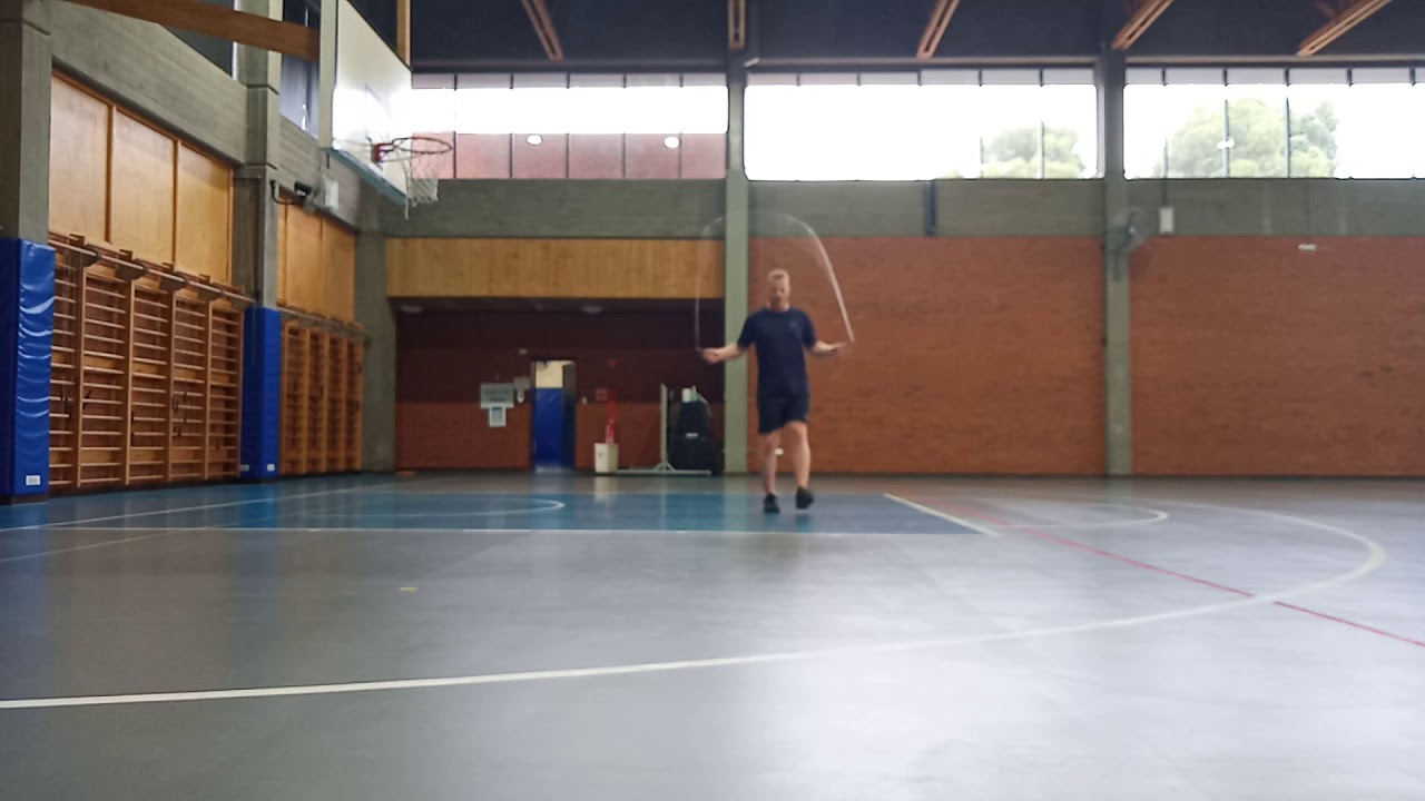 Skipping - Alternating Feet - YouTube