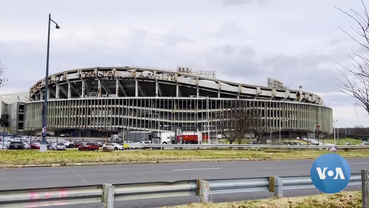 Washington Bids Heartfelt Goodbye to RFK Stadium - YouTube