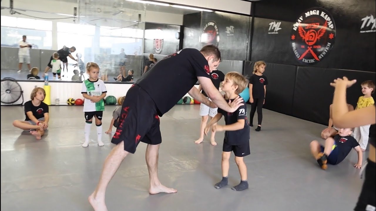 KIDS SELF DEFENCE CLASSES - YouTube