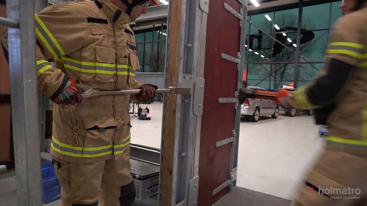 Breaching Outward Door with Overlap with Holmatro Battery Powered Door ...