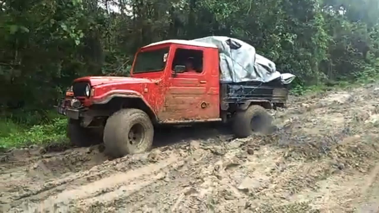 Toyota Land Cruiser FJ40 | Daihatsu Rugger and Jeep CJ7 In Mud Route ...