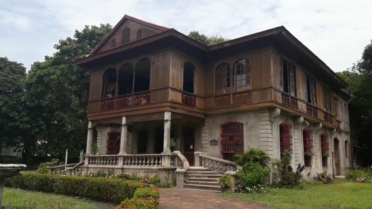 The Paris of Negros.......Silay City - YouTube