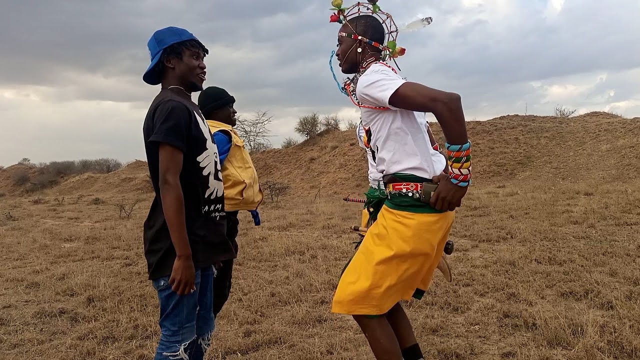 Maasai jumping contest - Masai Teaching Tourist How to Jump Higher ...