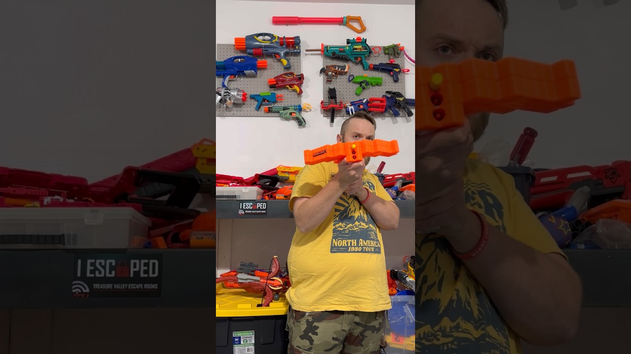 Nerf-mas day 7. 1 minute review of the Nerf Minecraft pilligers ...