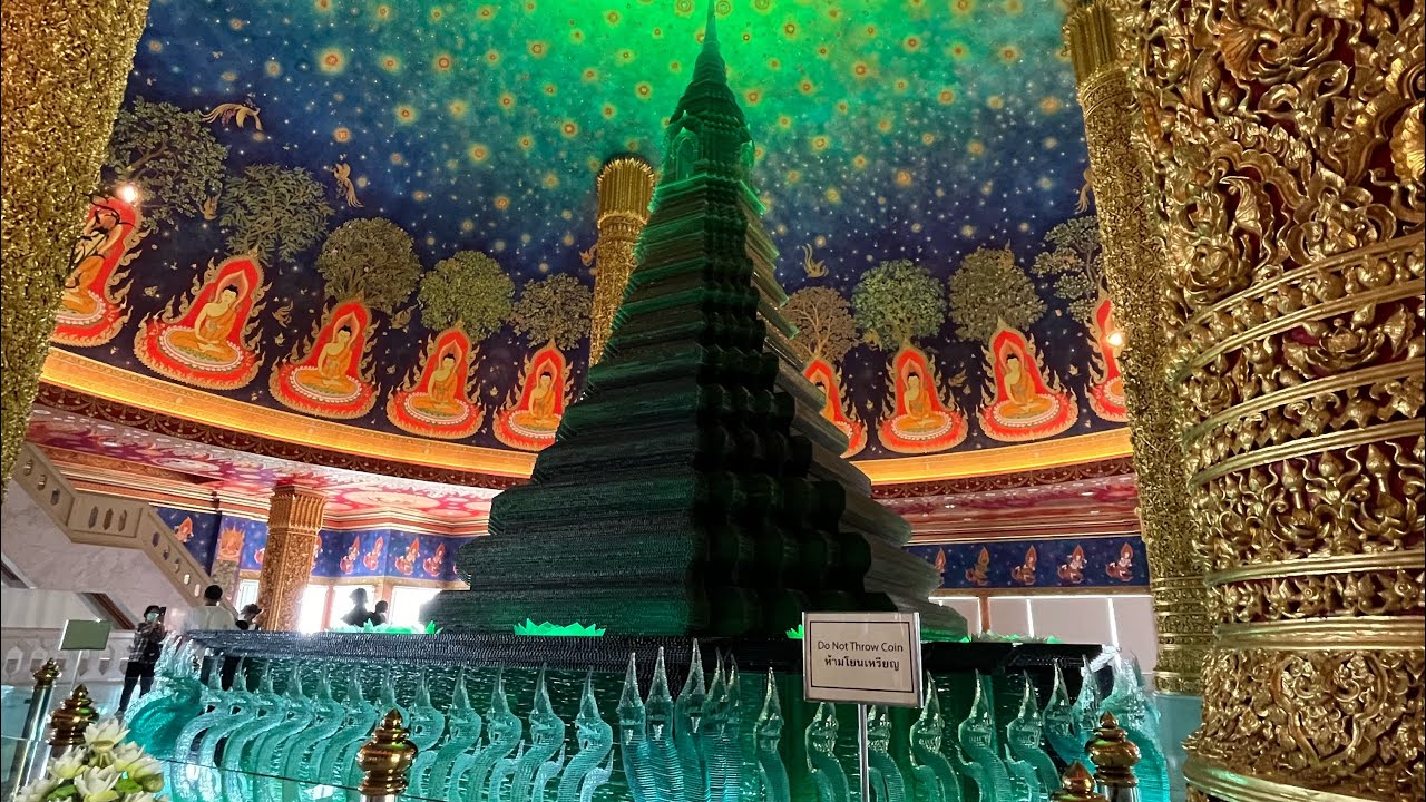 Mana Sato がライブ配信中！ - YouTube