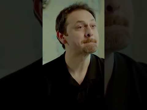 Sen Beni Büyük Göğüslü Mü Seviyorsun, Küçük Göğüslü Mü? - Umutsuz Ev Kadınları #shorts