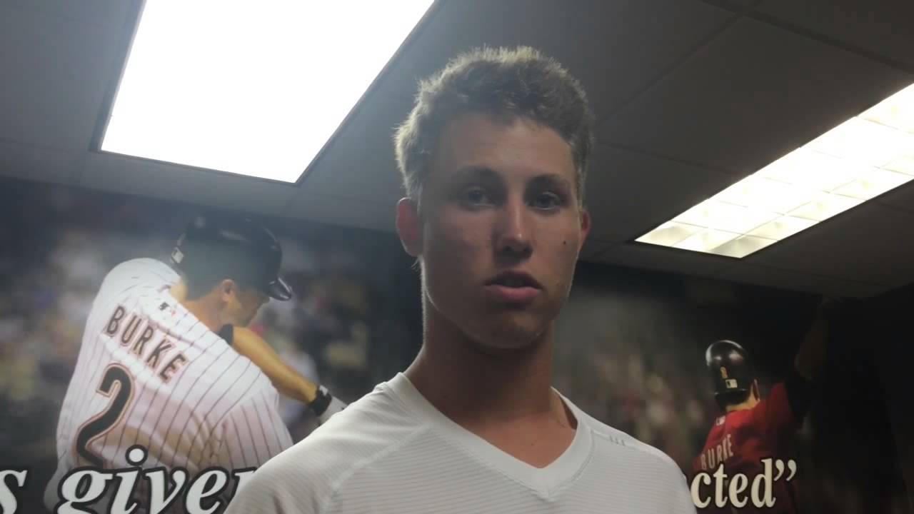 A.J. Simcox discusses the Vols' 7-2 win over Belmont - YouTube