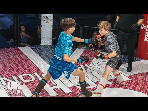 Jacob Stubbs vs Jason Beswick - UKFC 34 Juniors - YouTube