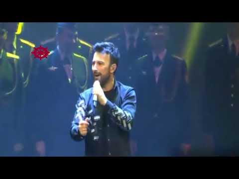 Turkish singer Tarkan and Red Army Choir in the same scene