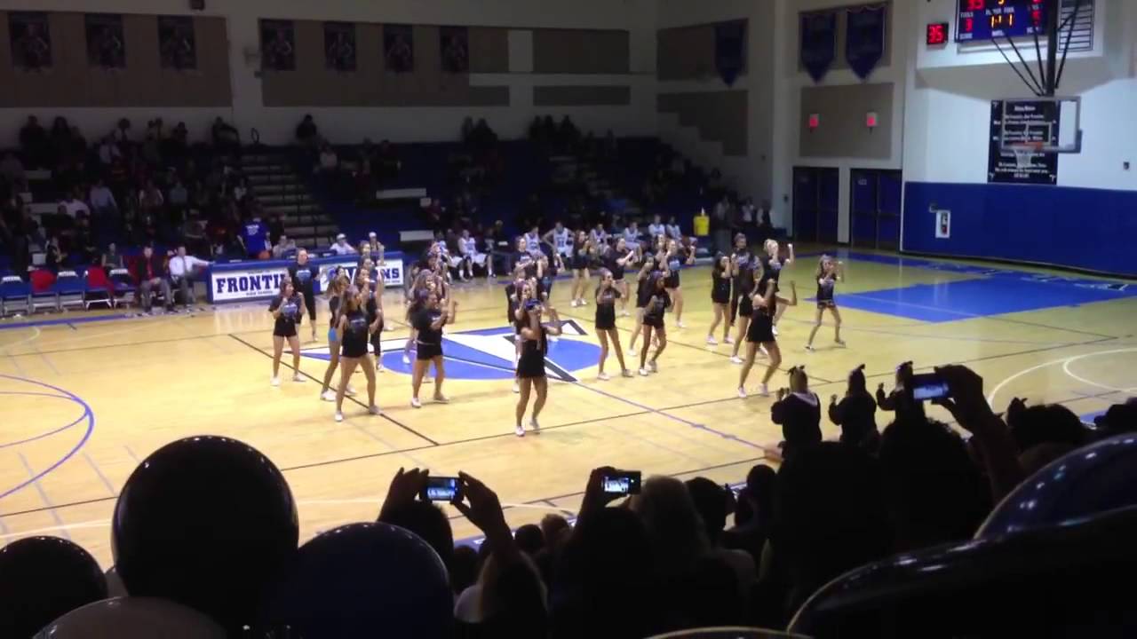 Jr titans cheer Frontier High School 2013 - YouTube