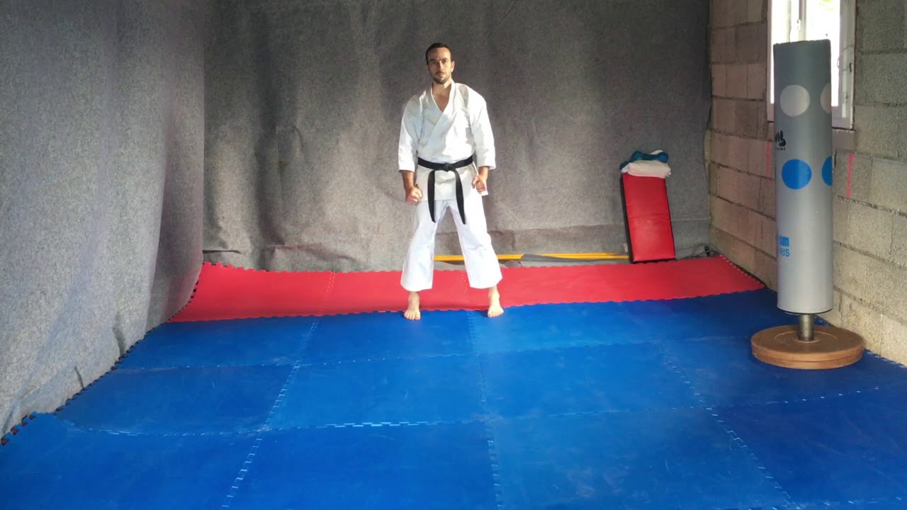 Bassaï sho - karaté shotokan - YouTube