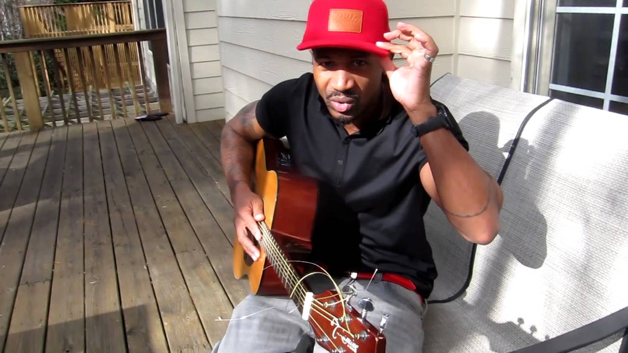 SUPER TALENTED REALITY STAR STEVIE J ON THE GUITAR FOR THE LOUIS ...