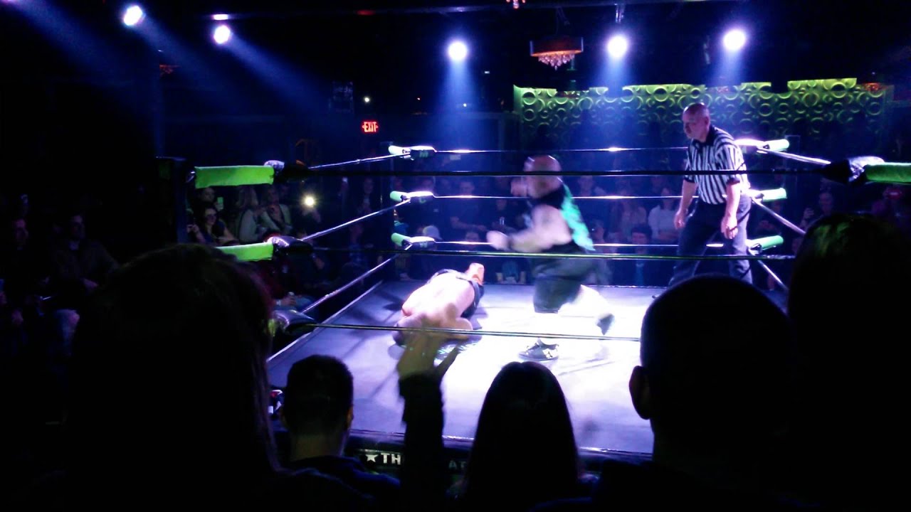 Micro Championship Wrestling - YouTube
