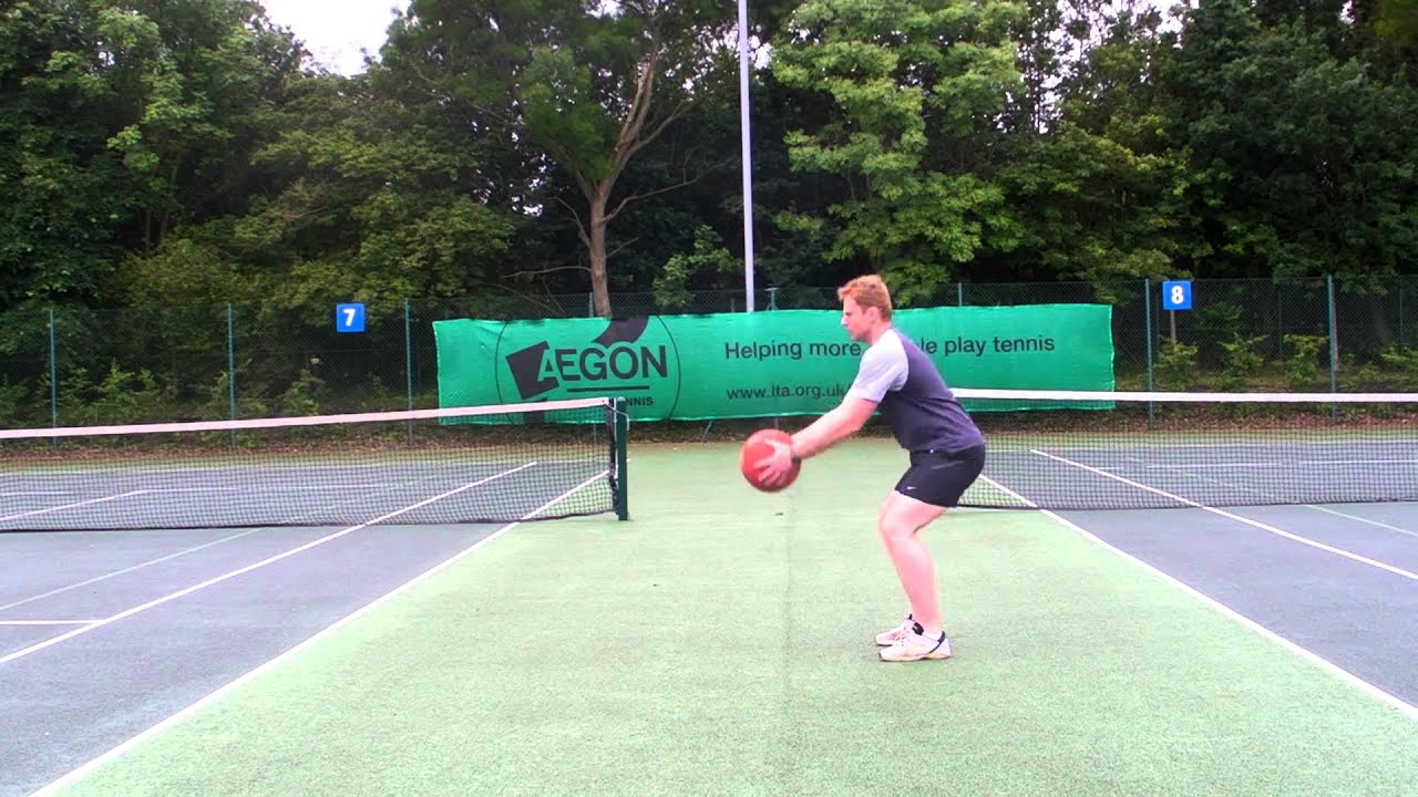 Underhand MB throw - YouTube