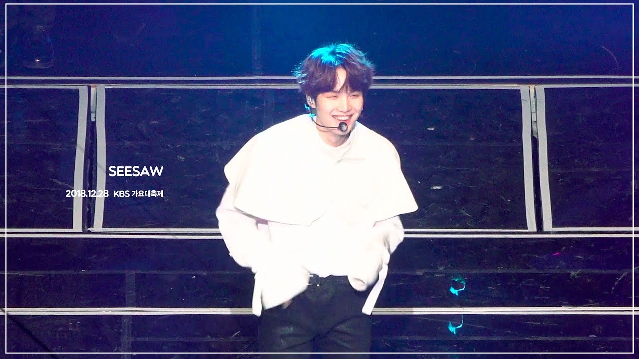 [BTS SUGA 슈가 직캠] 181228 가요대축제 시소 seesaw suga - YouTube