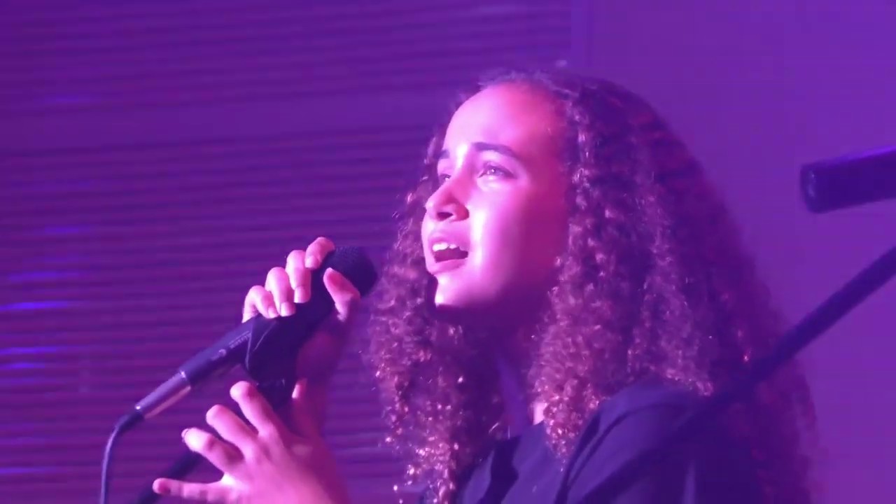 Feeling good (live) - YouTube