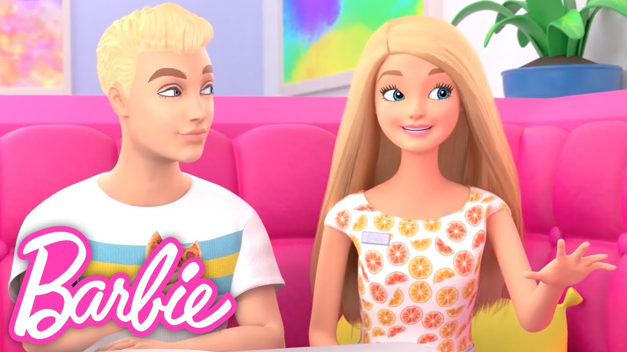 Barbie robi koktajle w galerii i spotyka się z przyjaciółkami | Barbie ...