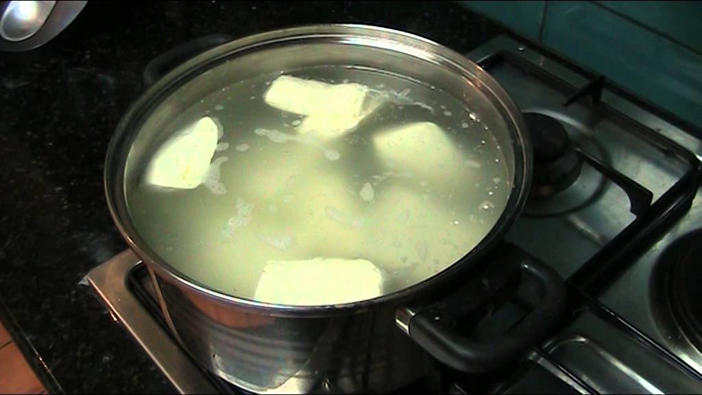 How to make Halloumi - YouTube