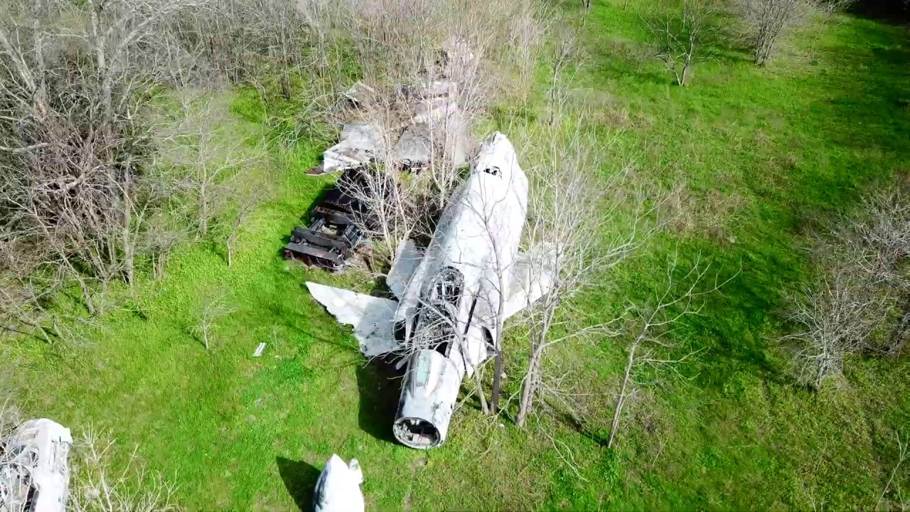 Abandoned Jet Fighters in Temple, Texas (Mavic Pro 4K) - YouTube
