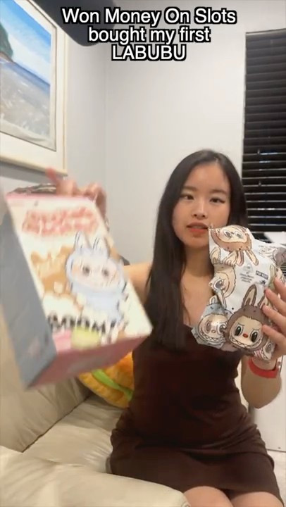 Unboxing My First LABUBU! I Took Slots Win To Claw Machine Arcade! Pop ...