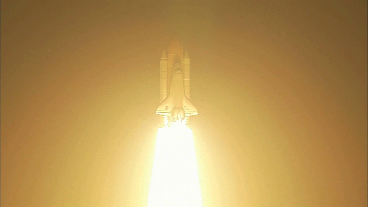 space shuttle lighting up night sky WkG0SIsxB - YouTube