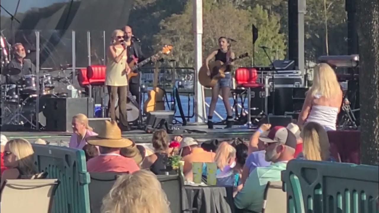 Lorrie Morgan Live In Concert At The Inverness Country Jam 10-30-22 ...