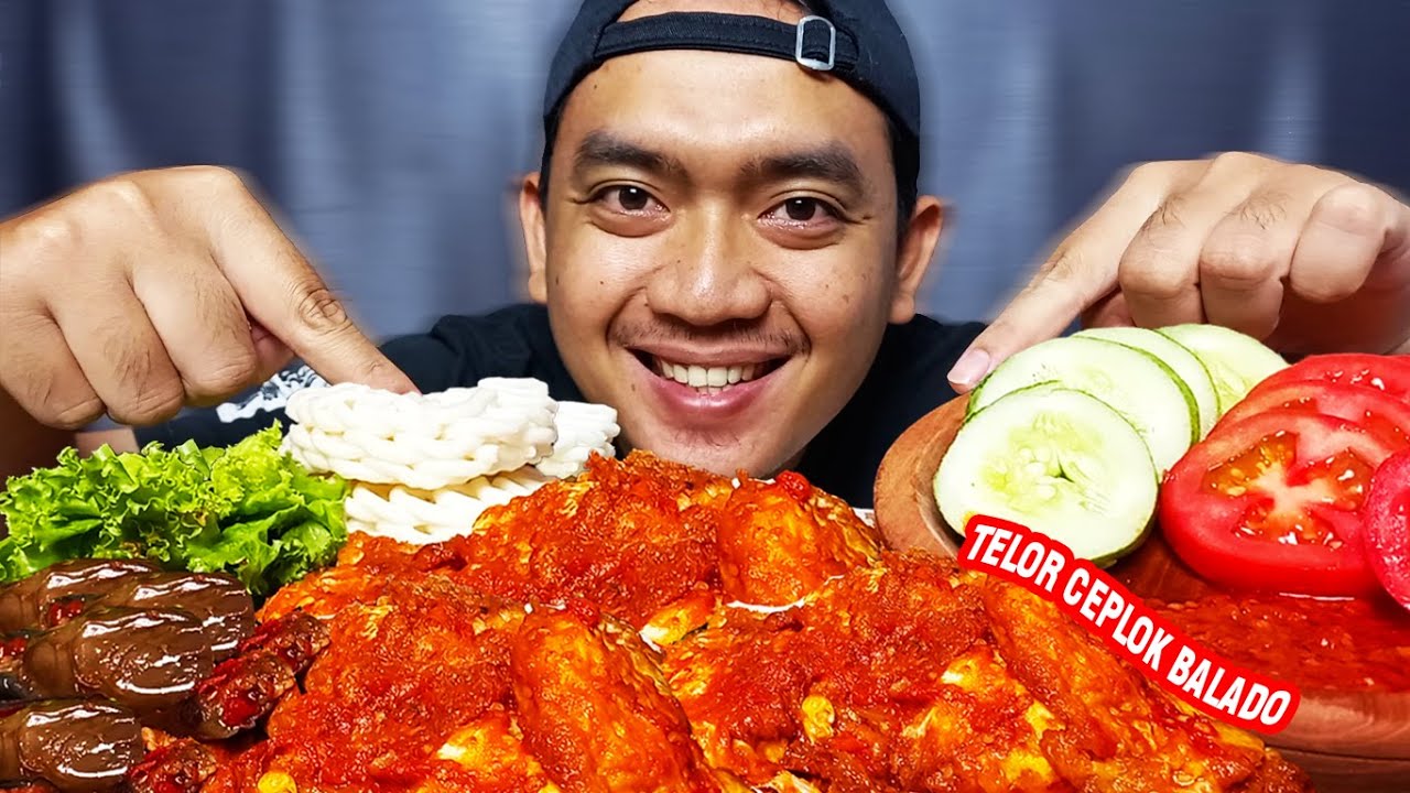 MUKBANG TELOR CEPLOK BALADO PEDAS l SAYUR TERONG BALADO LALAPAN MENTAH ...