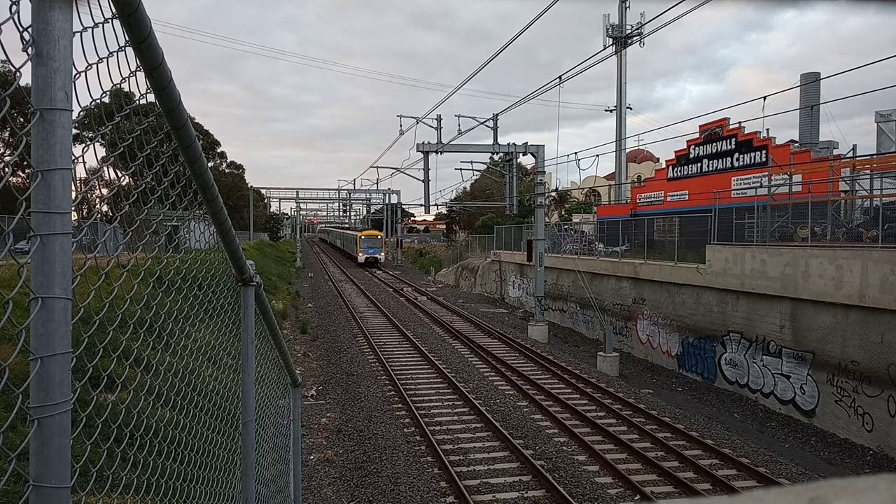 Time Lapse near Springvale Station - YouTube