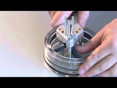Mounting Rod Seals with Circlip Pliers - YouTube