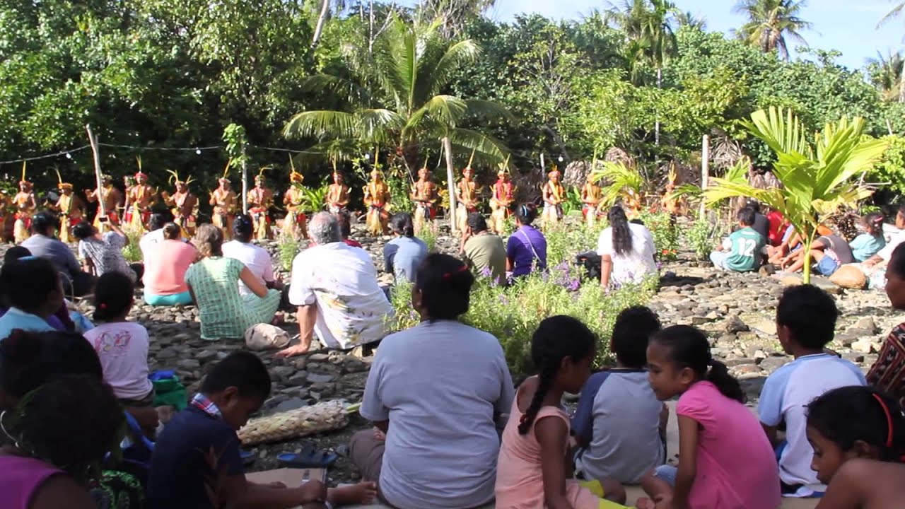 Yap Island, FSM, Hang-Up dance in Gagil - YouTube