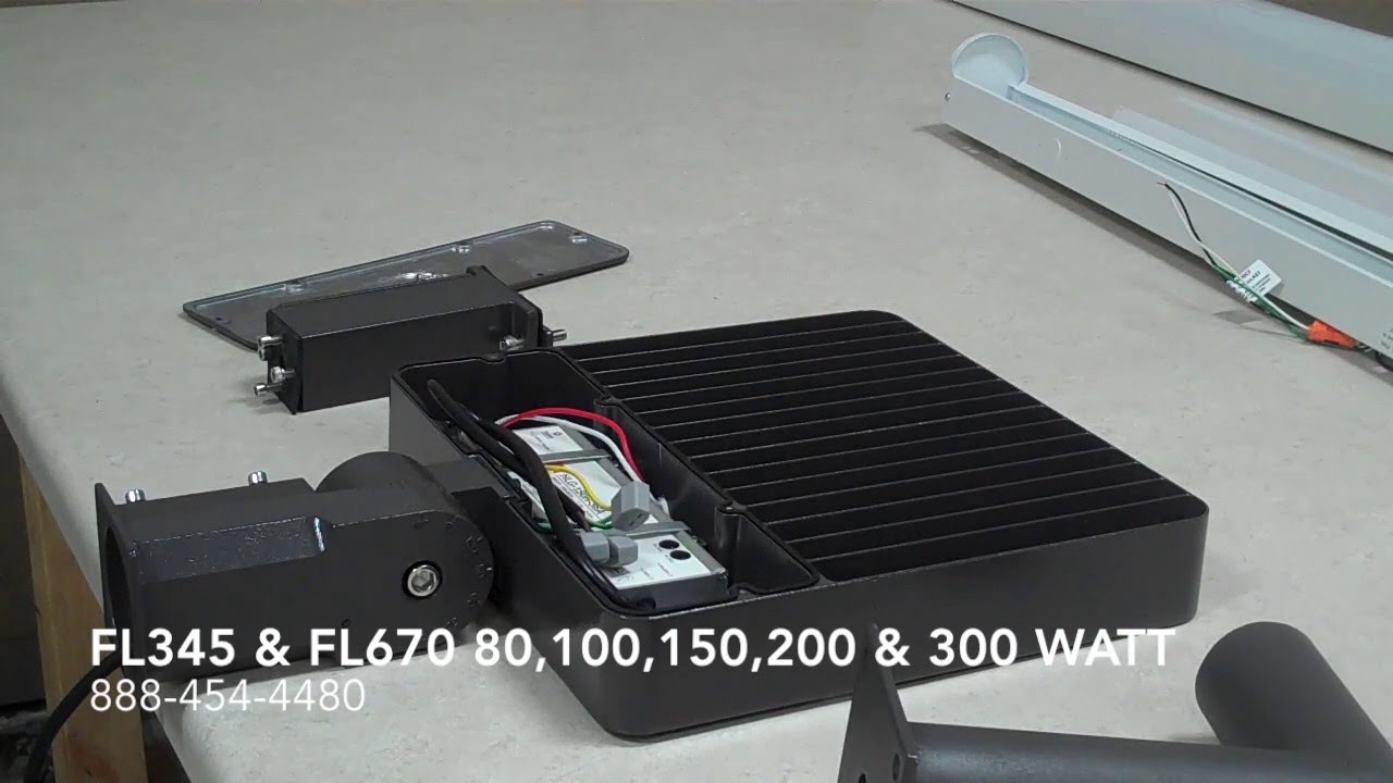 LED Flood Lights Product Review - YouTube