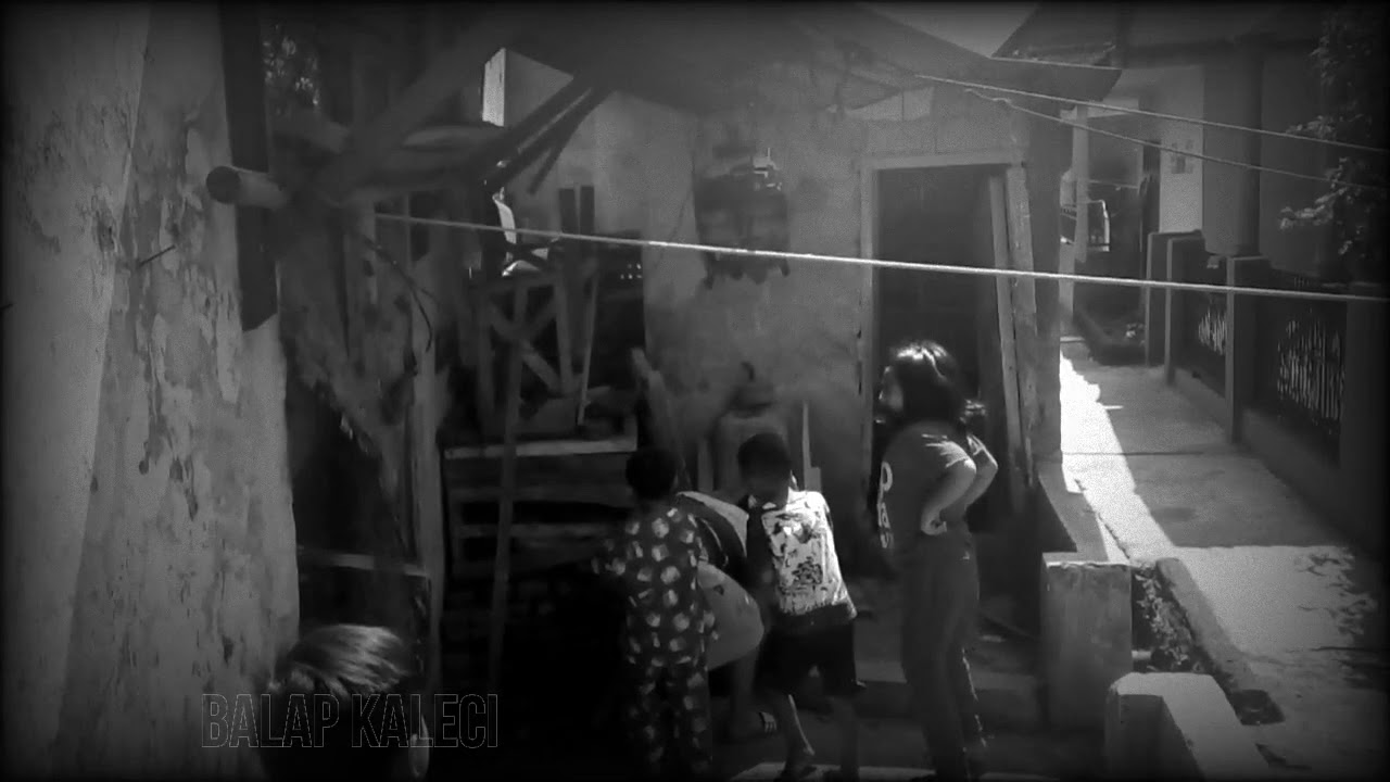 permainan anak murah meriah - balap kaleci - YouTube