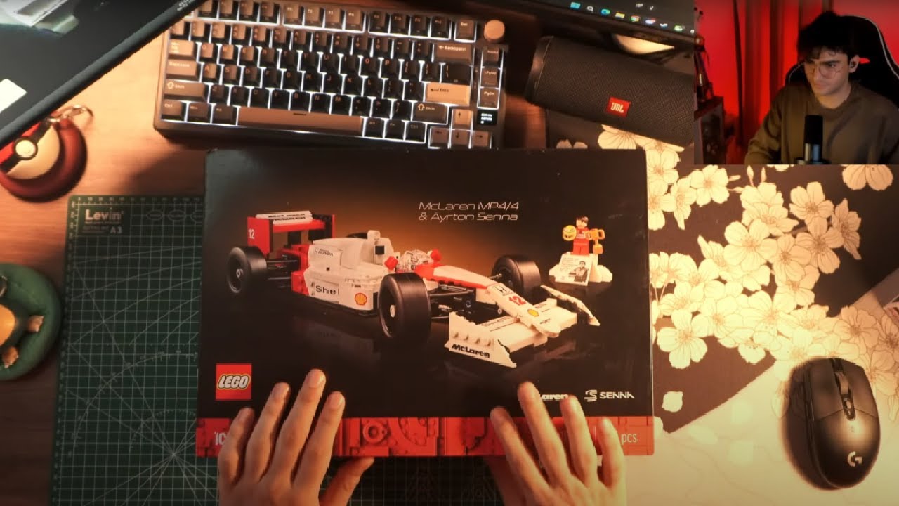 Yapping and Building a Lego Set - YouTube