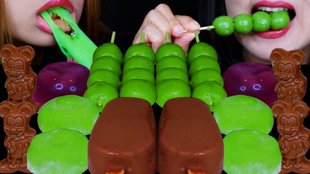 ASMR Mickey Mouse CHOCOLATES, GREEN TEA DANGO, FRESH CREAM MOCHI, GIANT ...