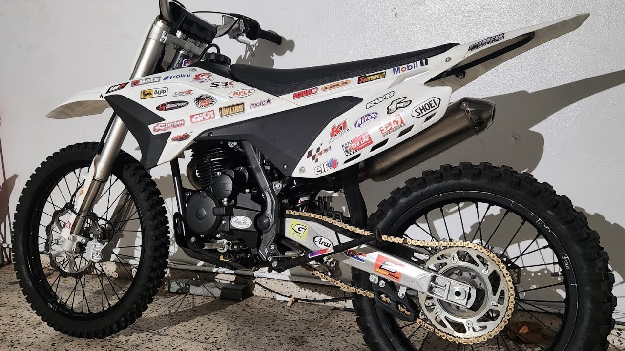 Apollo Rfz thunder 250cc motorcross Review , Run and Sound. Carburator ...