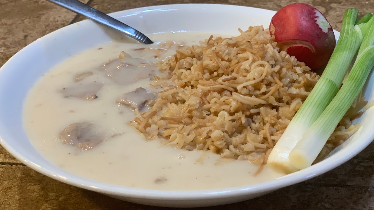 How to make Shakriya Syrian Style (Meat in yogurt sauce) - YouTube