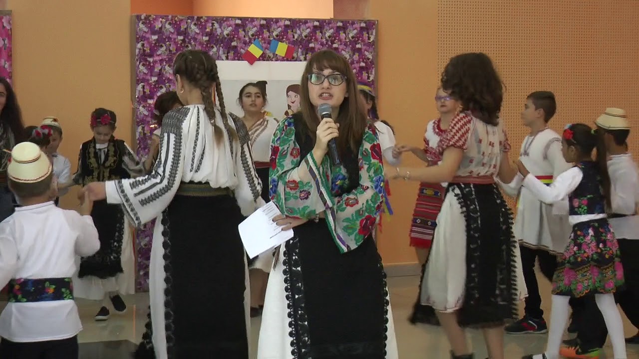 Treceti batalioane Daciana Popa - YouTube
